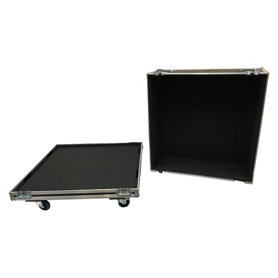 Model Flight Case on castors